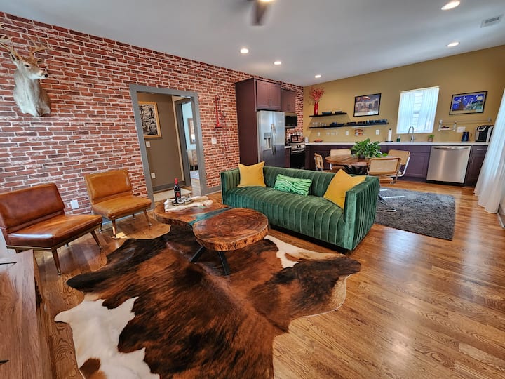 Stylish Loft Apt In East Nashville - Nashville, TN