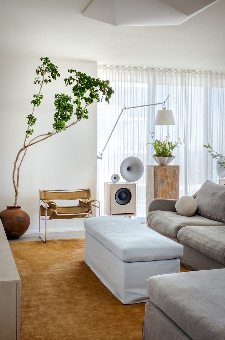 Midtown Designer Gem | Views, Pool, Parking, Wfh! - Miami, FL