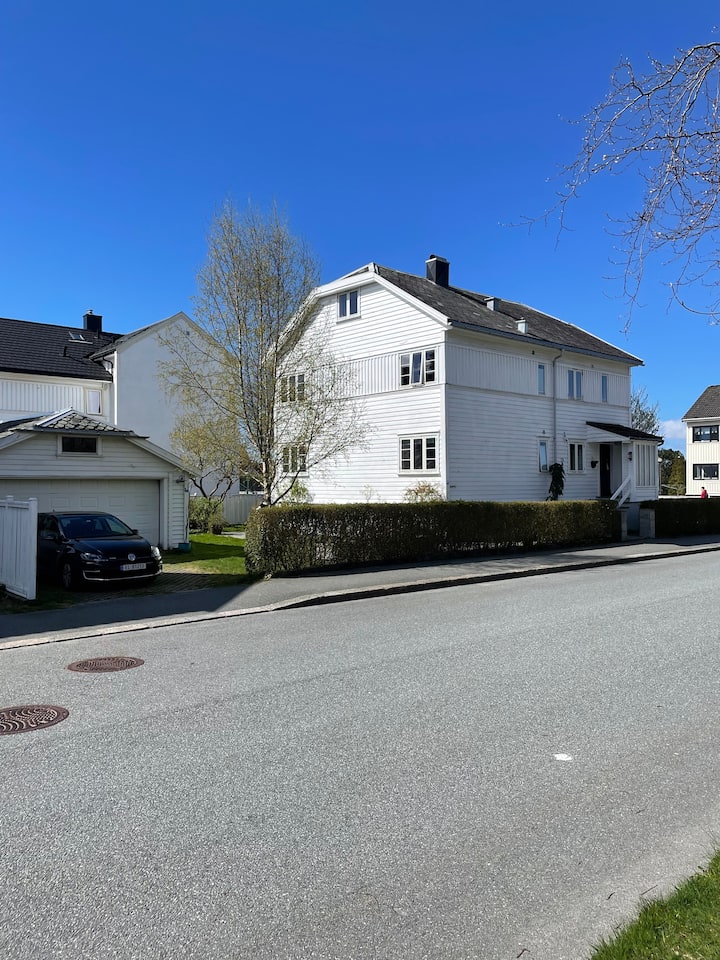 "Villa Torfæus" 
Nyoppusset Leilighet 2 Etg. 70kvm - Stavanger