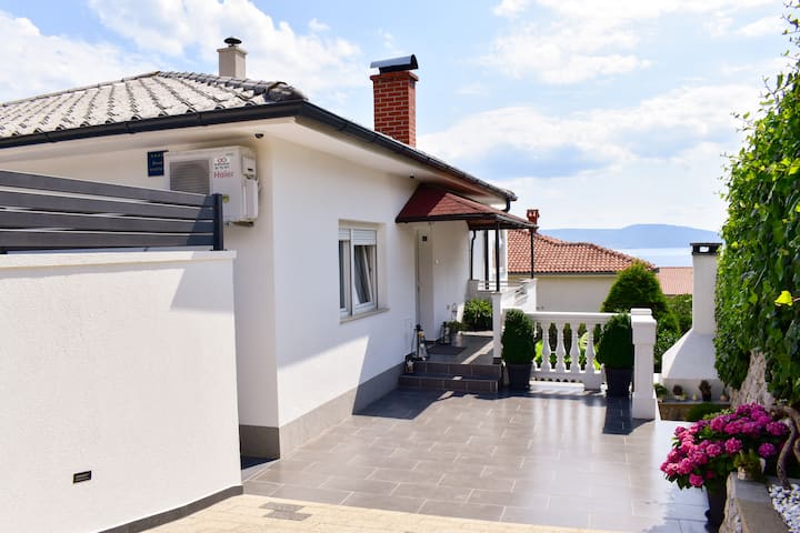 Apartments Motar A4 - Novi Vinodolski