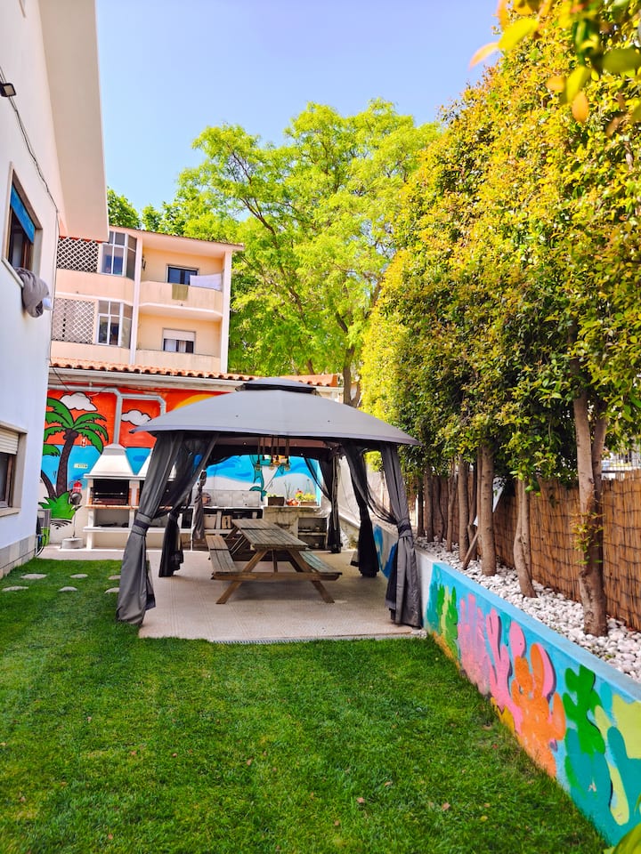 Lisbon Soul Surfcamp Full House - Estoril