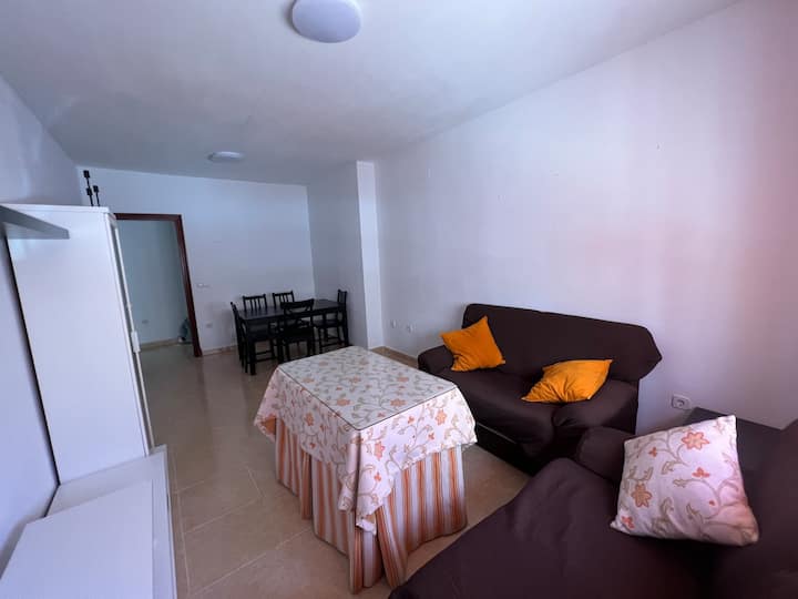 Amplio Apartamento De Tres Dormitorios. - Medina-Sidonia