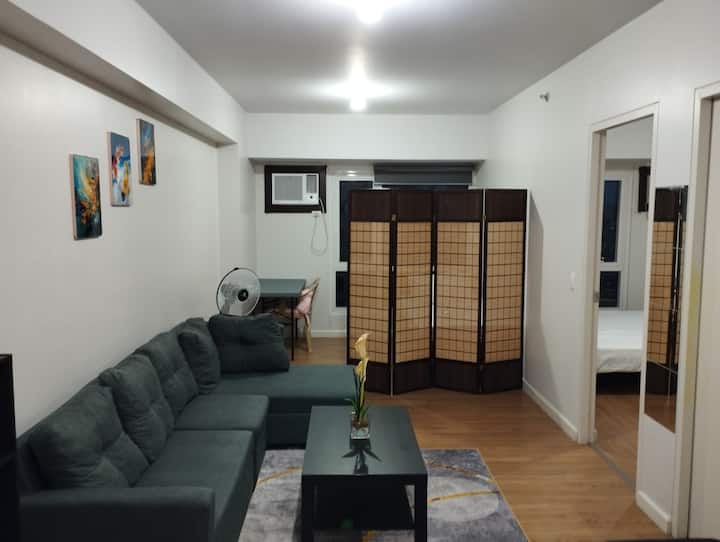 Panoramic Urban Cozy Home - Manila