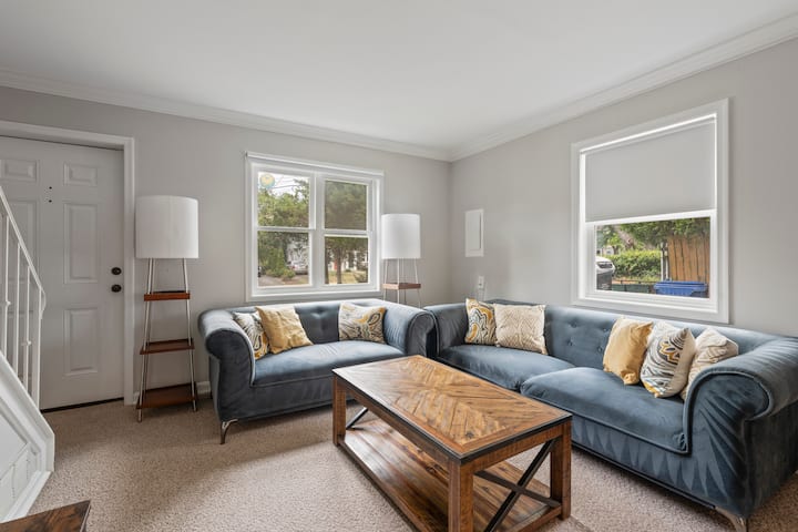 Cozy Alexandria Home Near Metro! - National Harbor, MD