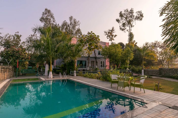 6br Corbett Calling- W/caretaker & Pool - Ramnagar