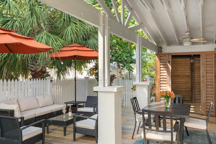 Old Town Key West Cottage - Key West, FL