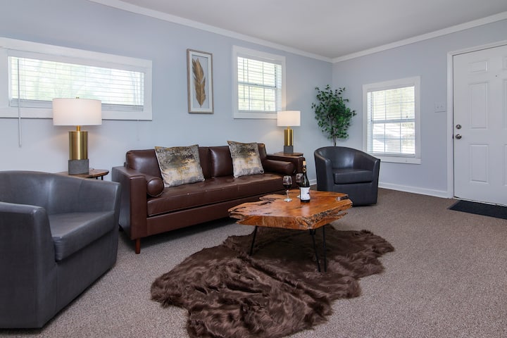 Huntersville Lodge 1 Bed - North Carolina