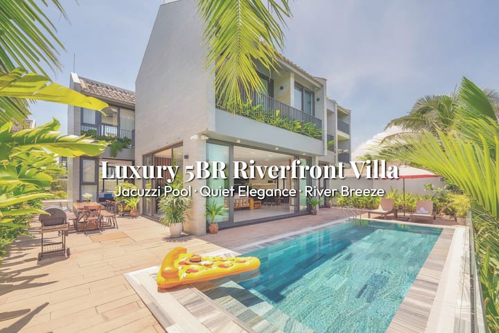 Luxury 5br Stay · Riverfront & Jacuzzi Pool - 호이안