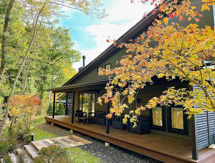 Karuizawa Villa With A Stream Flowing Through It - Karuizawa