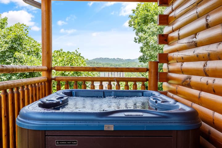Private Heated  Pool+1 Mile Pkwy+3 Mile  Dollywood - Gatlinburg, TN