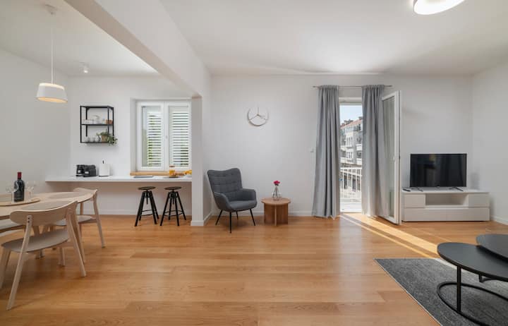 Apartment Porta Aenea - Split