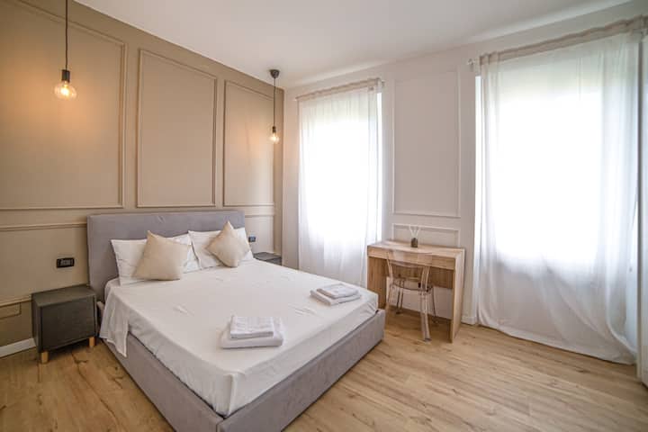 Casa Enea [Milano Navigli] - Milão