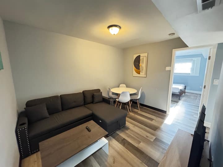 Dc 2-bedroom Modern Condo - National Harbor, MD