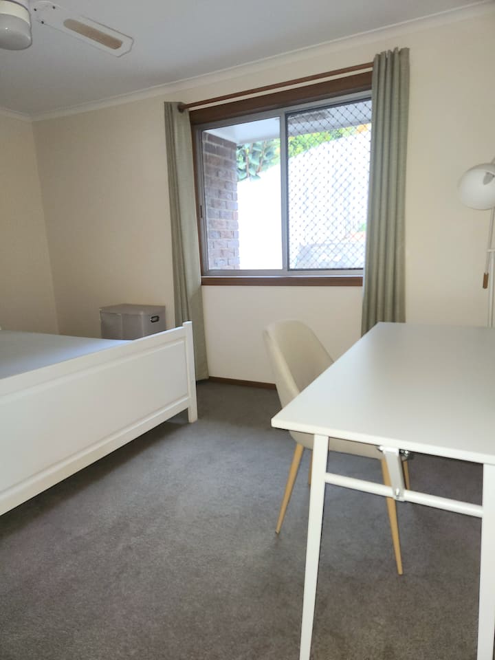 Large Room+ensuite In Leafy Brisbane Near Uq - Brisbane
