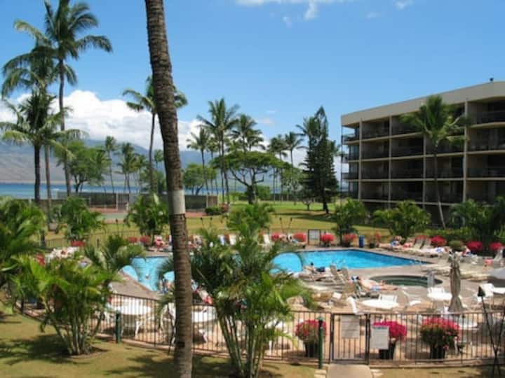 Maui Sunset Oceanfront 1br, 2ba Resort - King Bed - Kihei, HI