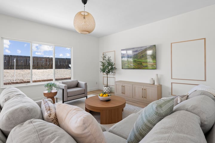 Big Group - Corporate Housing - Midterm Rental - Colorado Springs