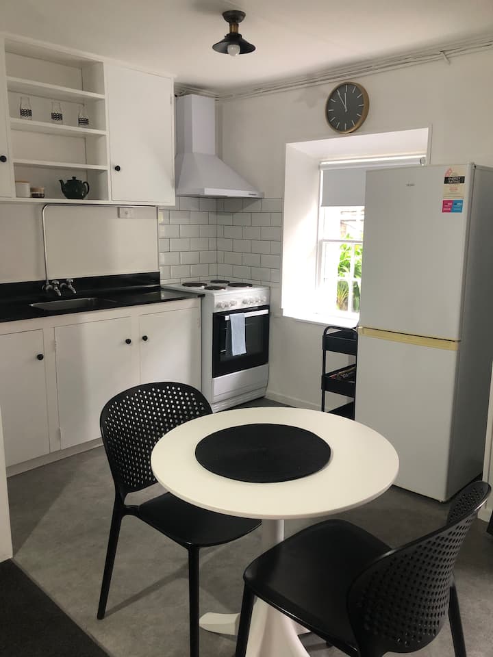Self-contained City Studio - Dunedin