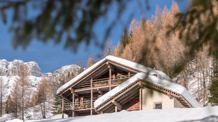 Chalet Dolomiti Luxe: Spa, Piscines Et Cinéma - Falcade