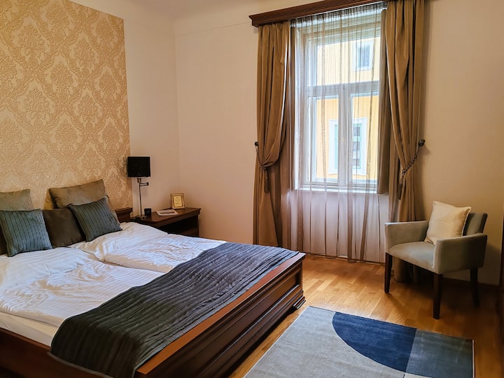 Városi Vendégház Szentendre - Szántó Piroska Szoba - Szentendre