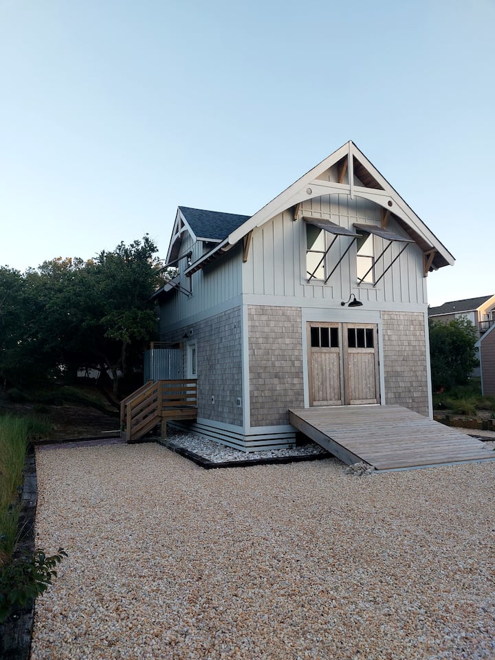 Kitty Hawk Vacation Station For Couples - Privacy! - Kitty Hawk, NC