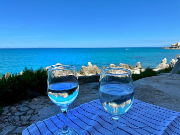 Roca De Mar "Silvia Apartment" - Cefalú