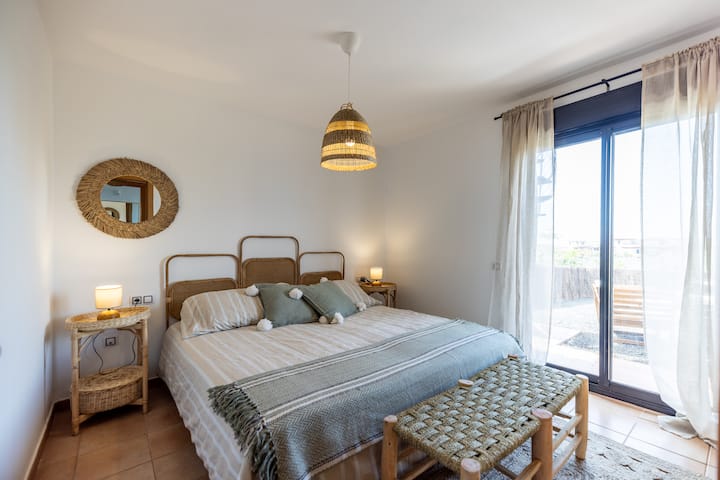 La Caleta Home: Pool, Doble Garden, Wifi, Rooftop - Fuerteventura