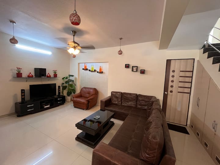 Royal Villa 1 - Big Pvt Swimming Pool - 1bhk Villa - Lonavla