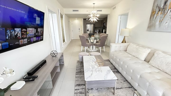 Luxury Resort Living | Doral, Miami Stay - Doral, FL