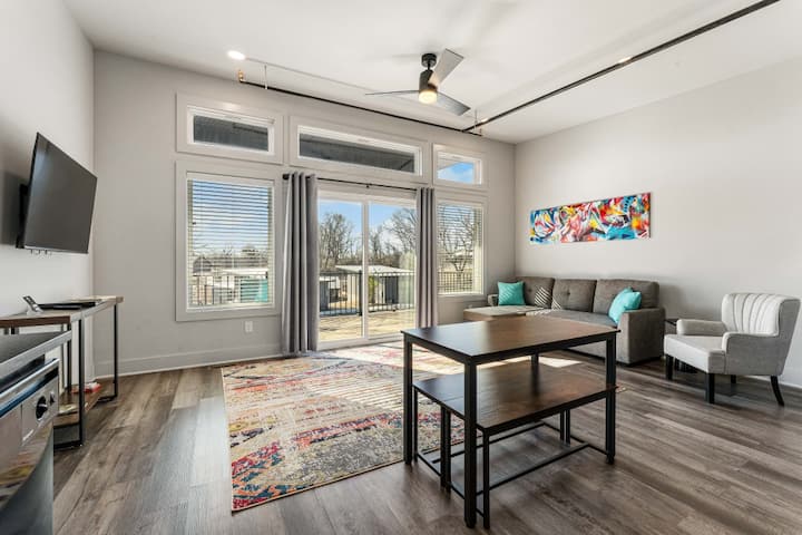 The 81 - Unit 302 - Lowell, AR