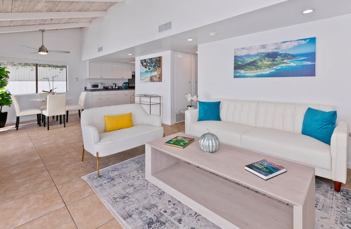 Coastal 2br + 2ba Retreat By El Paseo W/pool - Palm Desert, CA