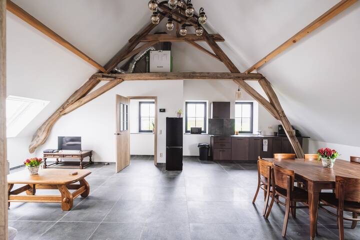 Sheela Farm - Farm Stay - Tomorrowland - Mechelen