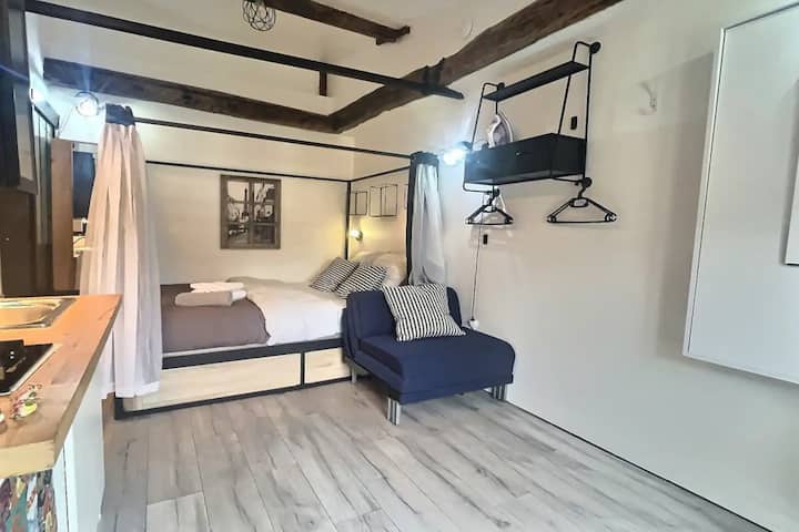 Petit Cocon Rue Du Paradis - Calme & Proche Métro - Paris