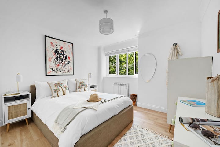 'Monkey Paradise' 2 Bed With Parking Oxford Centre - Oxford