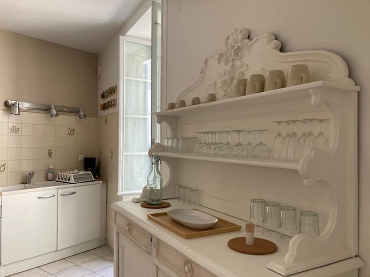 Echoppe – Ancienne Boutique Avec Jardin Privé - Nouvelle-Aquitaine