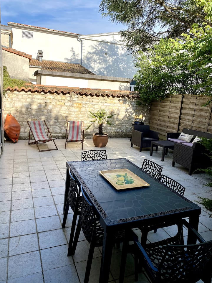 Maisonnette Au Coeur Du Village De St Martin De Ré - Saint-Martin-de-Ré