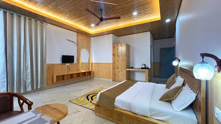 8bhk Villa Kasauli With Valley View - Kasauli