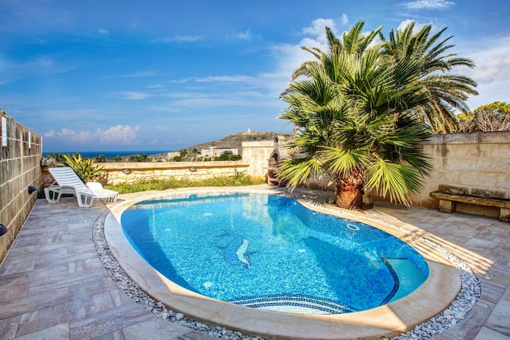 Veduta Farmhouse With Private Pool & Views - Malta