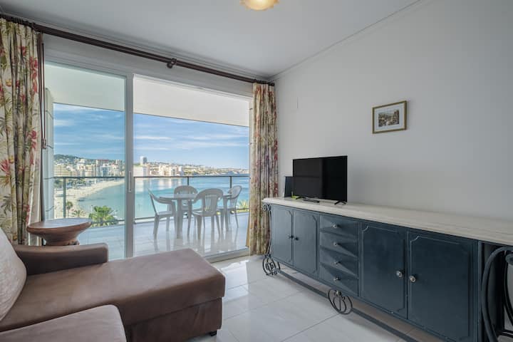 Terrace With Views, Pool And Garage - カルペ