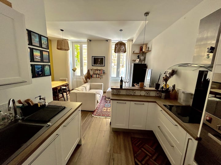 Cozy Duplex Chartrons – Lit King, Idéal Famille - Burdeos