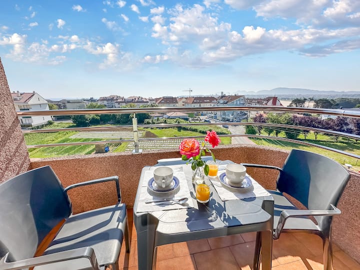 Terraza, Piscina Y Parking Incluido - Arnuero