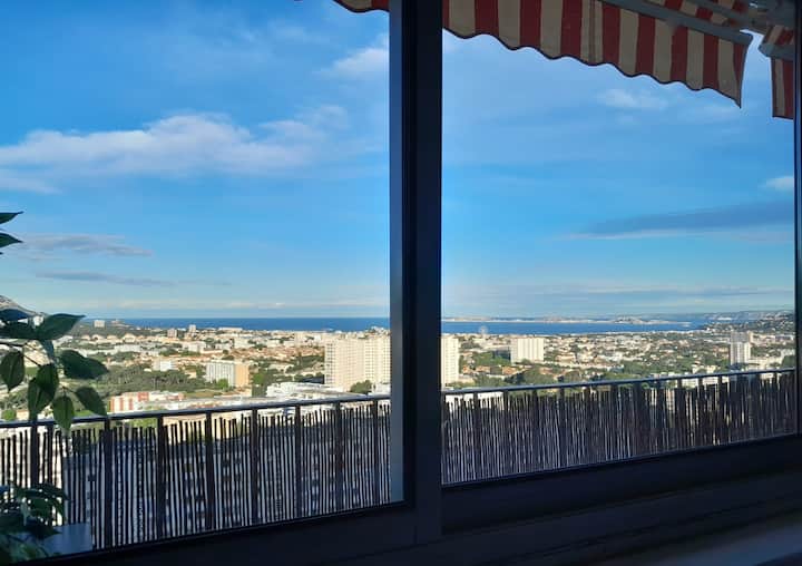 T2 Vue Mer & Parking & Fibre, Proches Calanques - Parc national des Calanques