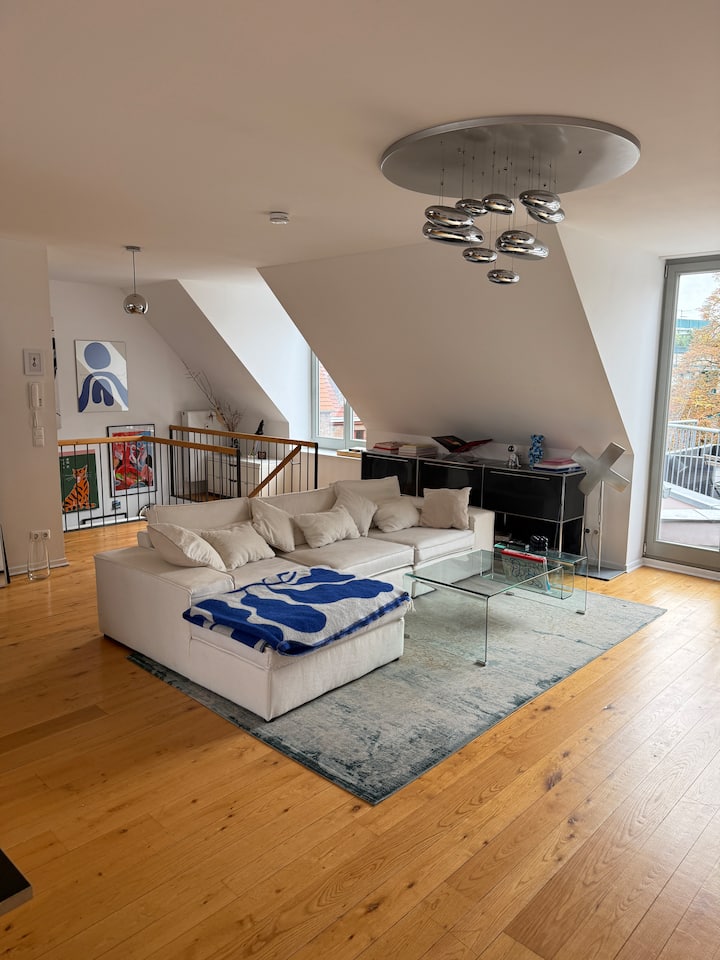 Design Maisonette Im Friesenveedel - Cologne