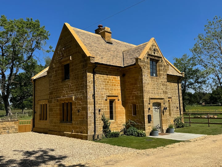 Fourshires Lodge | Wonderful Panoramic Views - Moreton-in-Marsh
