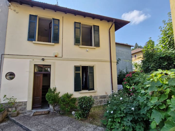 Charming House In Caglio (Expired) - Mandello del Lario