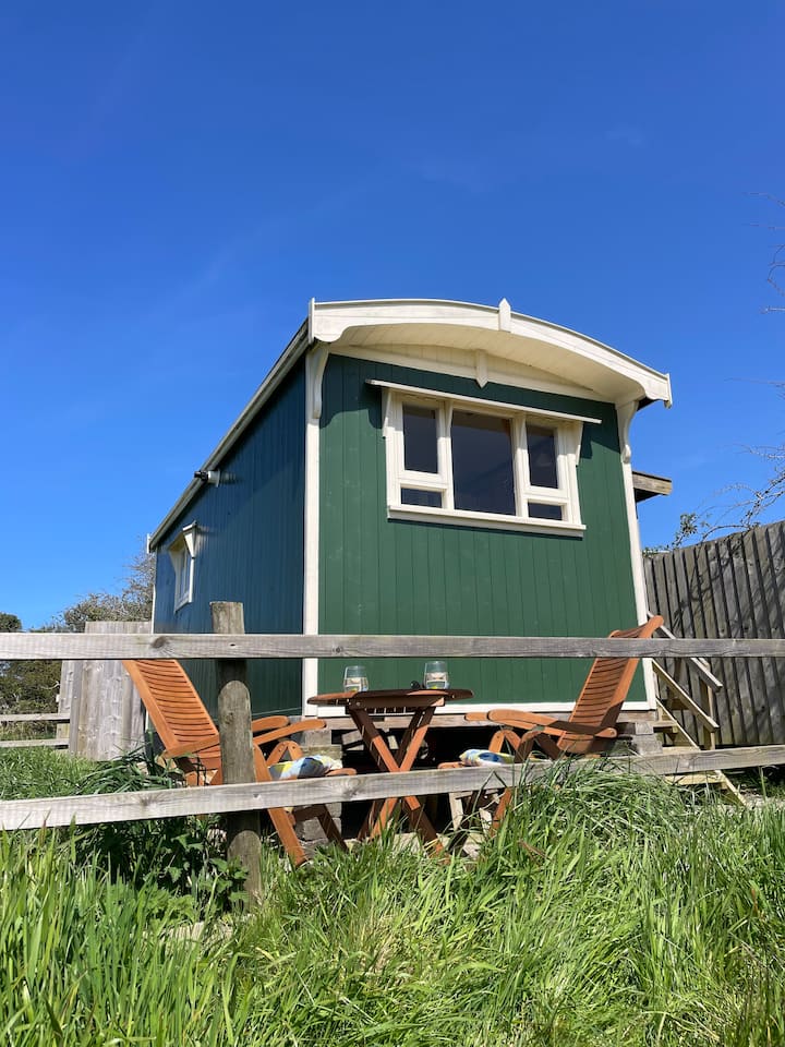Miners Meadow Shepherds Hut Rural Retreat - St Agnes