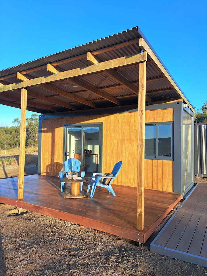 Pepper Pod
Rustic Rural Escape - Eaglehawk Neck