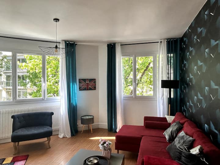 Appartement Centre Ville Avec Garage - Vichy