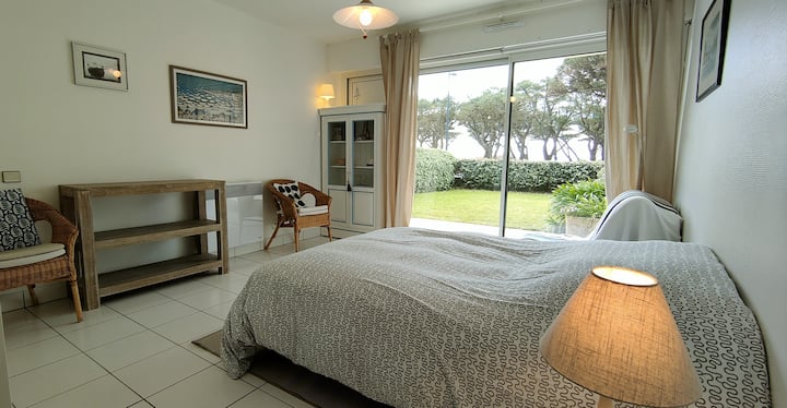 Les Pieds Dans Le Sable / Mer Et Maisons - Plage de Saint-Philibert