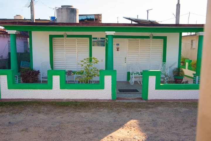 Villa Los Pericos En Viñales Con Panel Solar Ywifi - Vinales