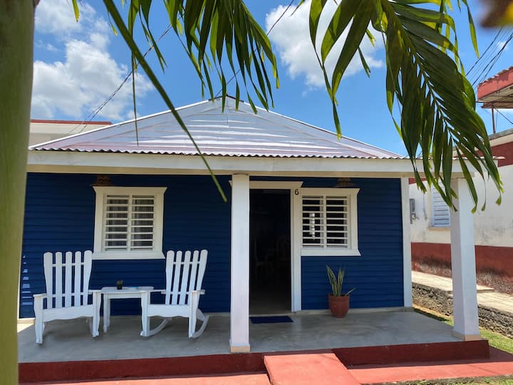 Mi Cabaña Azúl Un Paraíso Natural En Viñales. - Vinales